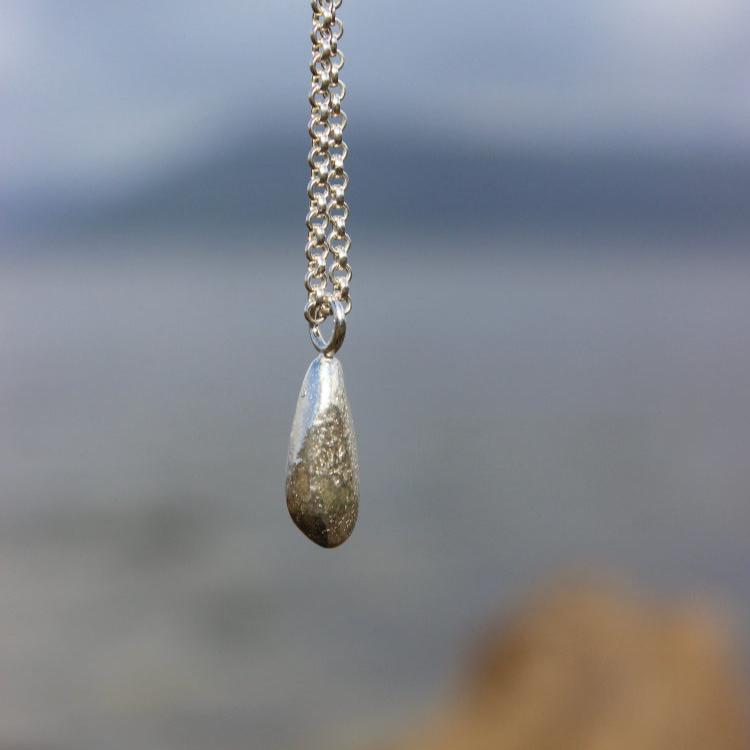 Designs by Lucy Jewellery - handmade silver and gold jewellery ...